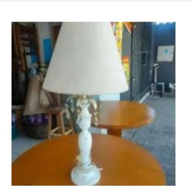 "abatjour" no Brasil