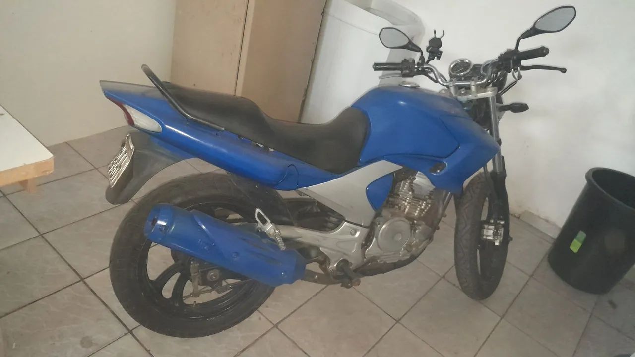 Motos YAMAHA FAZER 2008 no Brasil