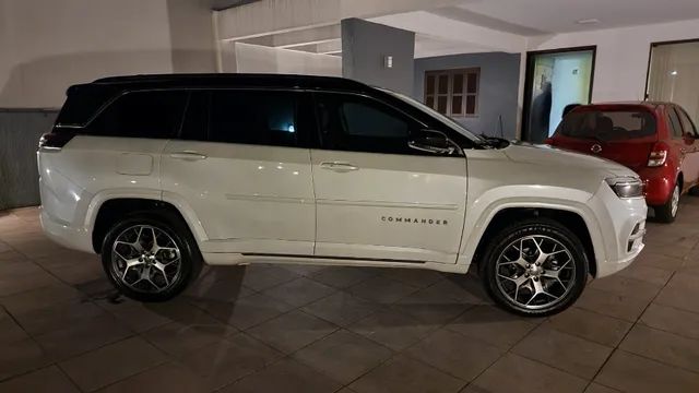 JEEP COMMANDER Usados e Novos no RS