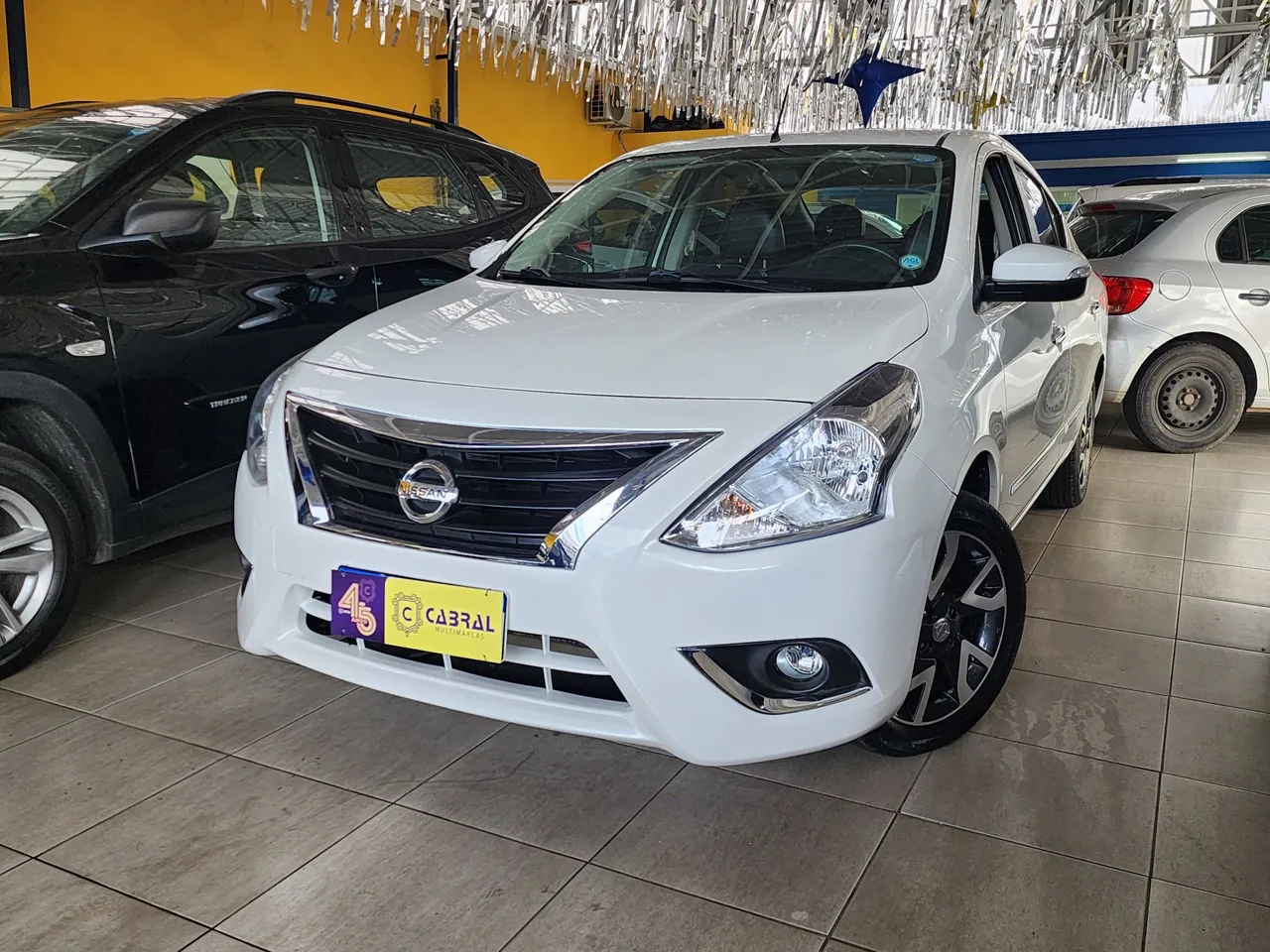 "nissan versa 2017" - Carros Usados e Novos à venda