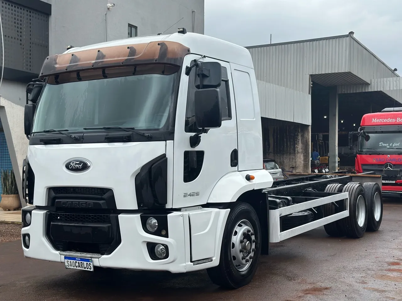 "cabine ford cargo" - Caminhões no Brasil