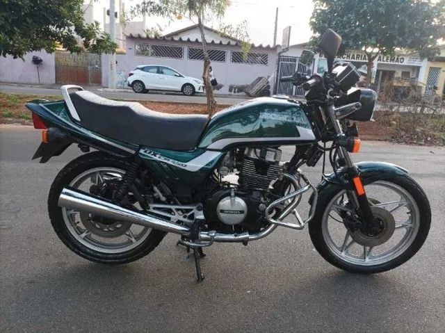Motos HONDA CB no Brasil