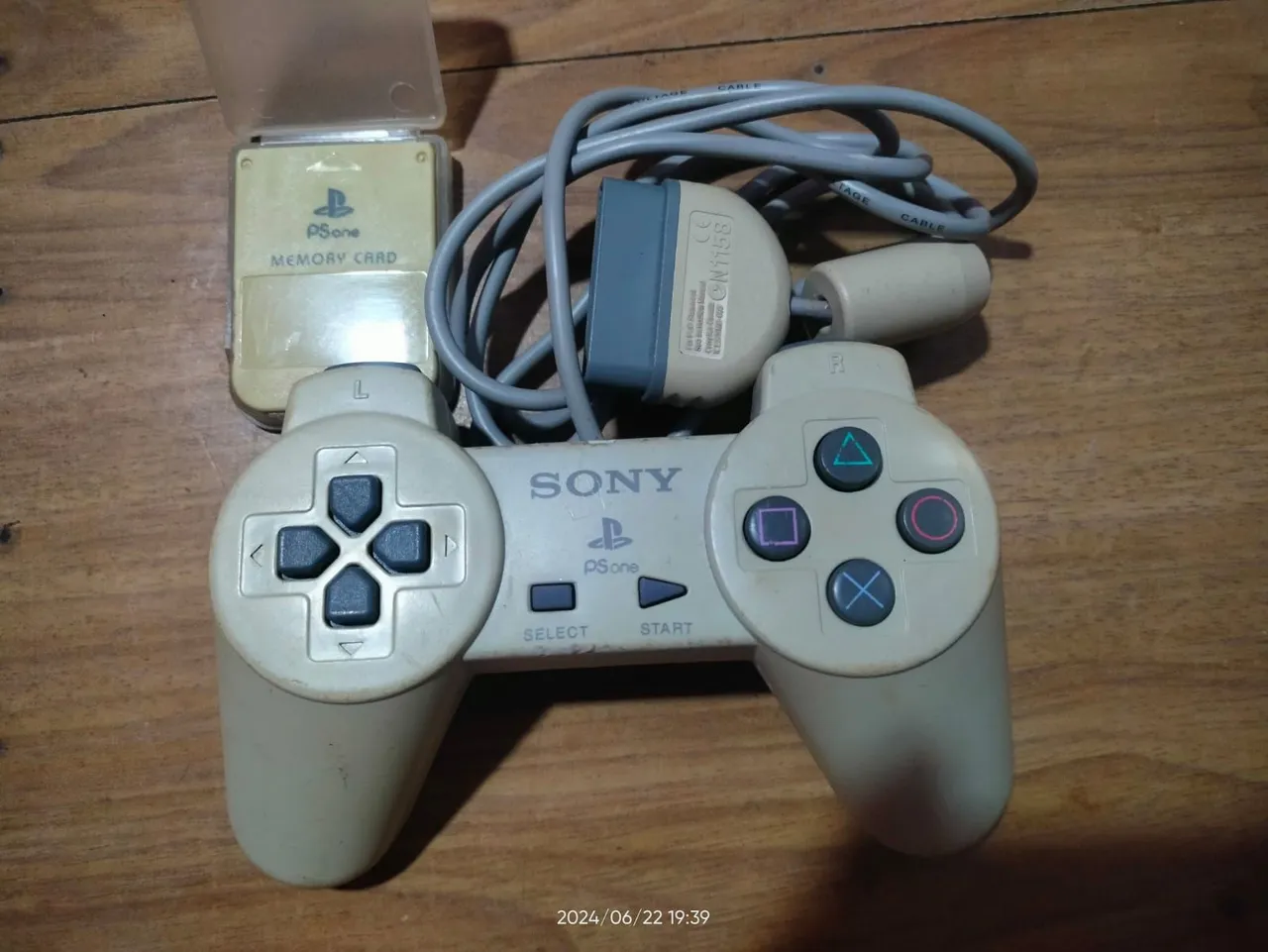 "controle playstation 1 original" no Brasil