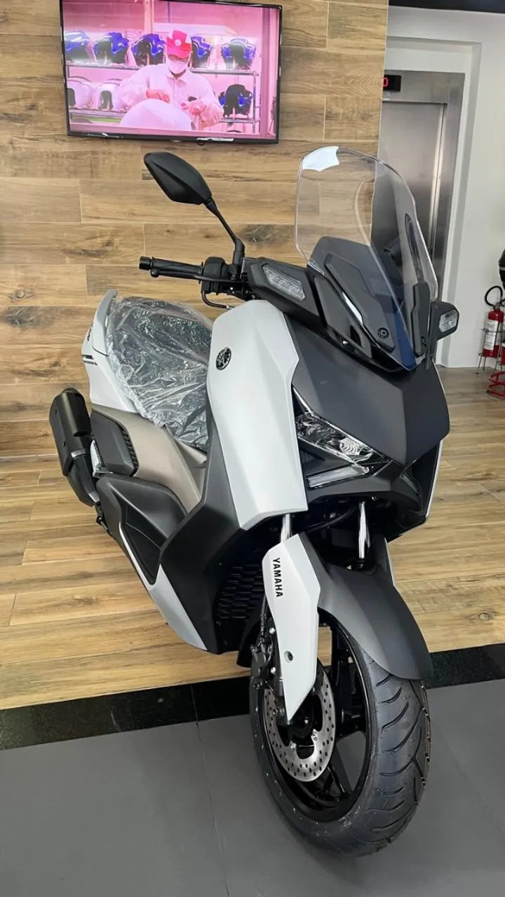 Motos YAMAHA XMAX 2025 no Brasil