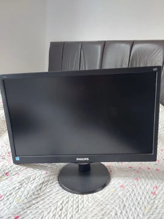 Monitor Philips LED 17,3 polegadas - Monitores - Torre, João Pessoa 1382519625 | OLX
