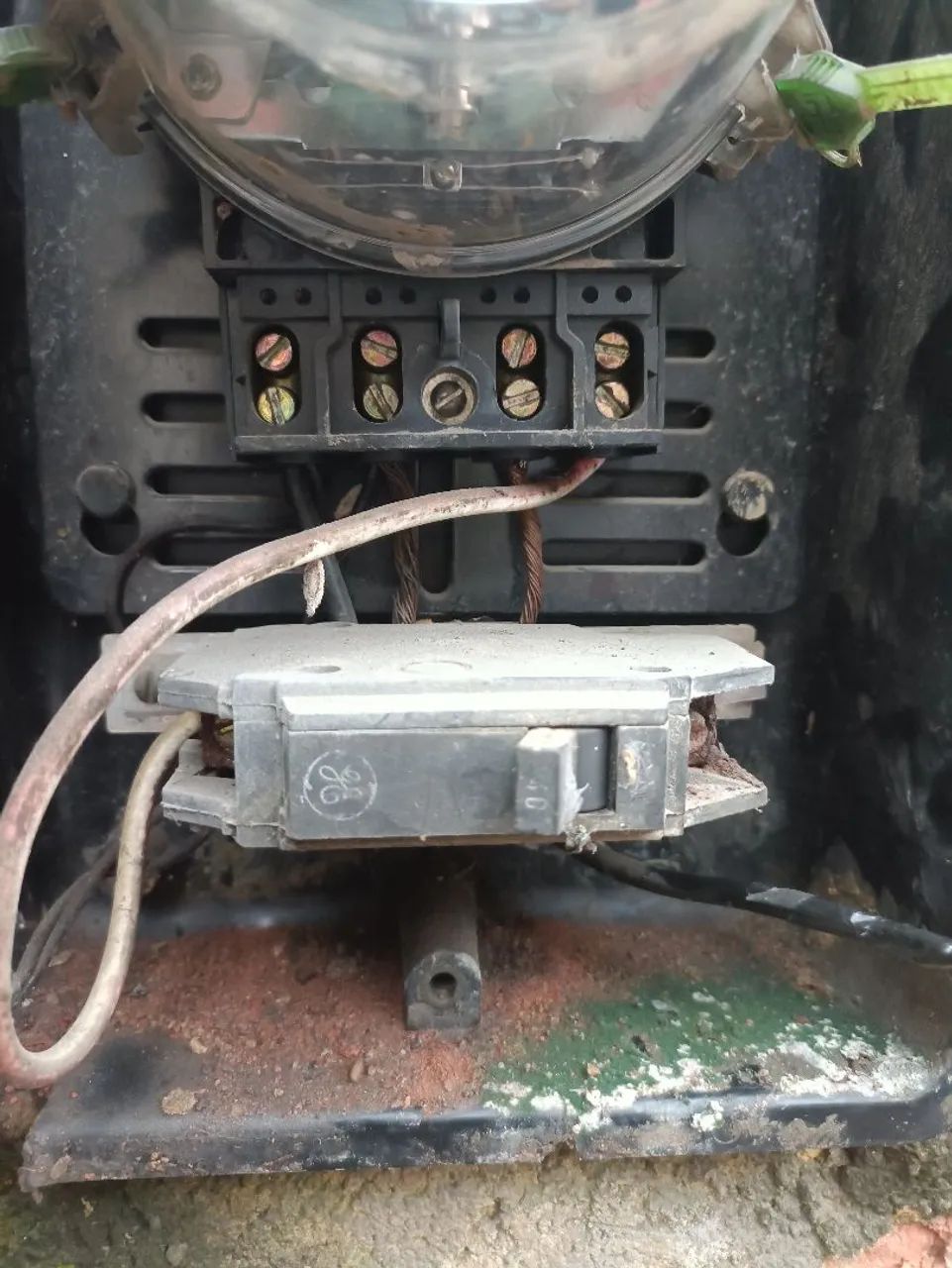 Eletricista credenciado Light , instalo tomada carro elétrico ...