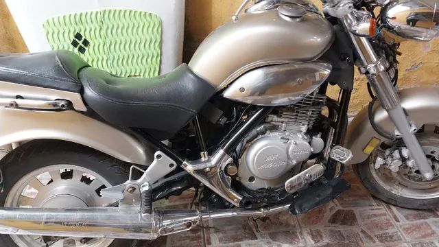 Motos AMAZONAS AME-250 no Brasil