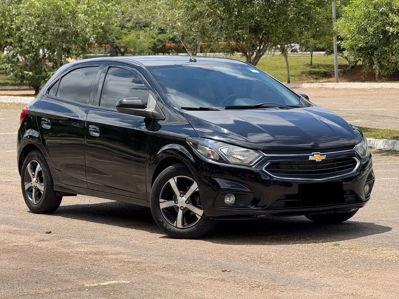 CHEVROLET ONIX 2018 Usados e Novos
