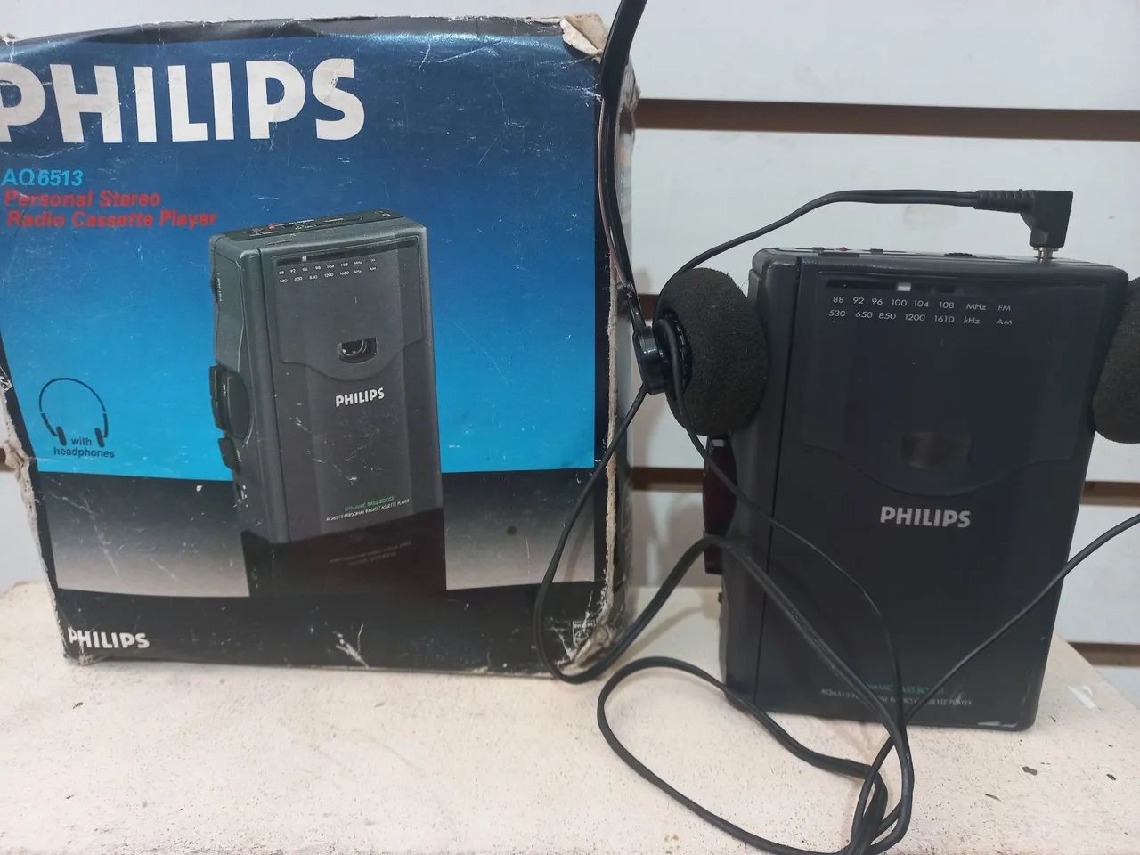 Walkman Portátil Philips AQ6513 - Rádio e Toca-fitas - Aparelhos de Som ...