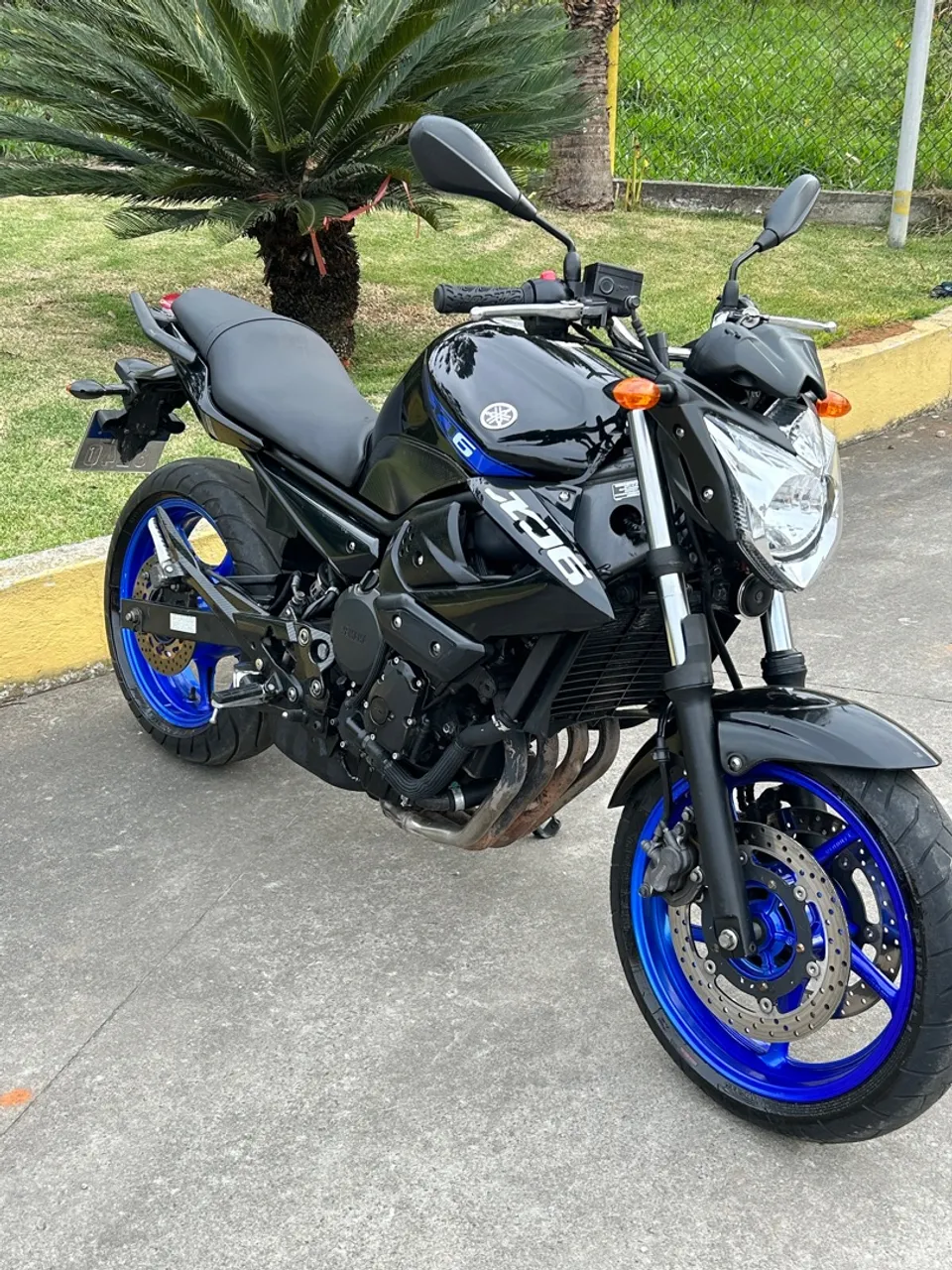 Motos YAMAHA XJ6 no Brasil