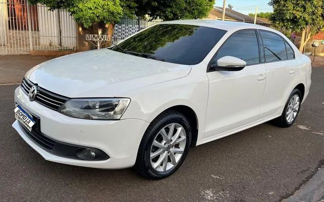 VOLKSWAGEN JETTA 2012 Usados e Novos