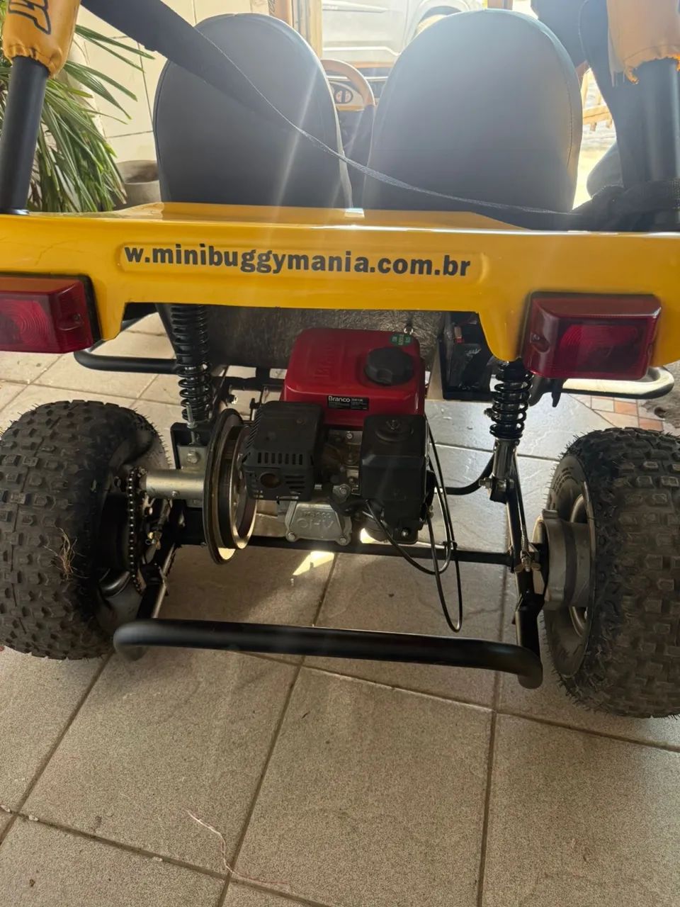 Mini Buggy Super Xingu Fox Desert - Amarelo e Preto - Trailers e ...