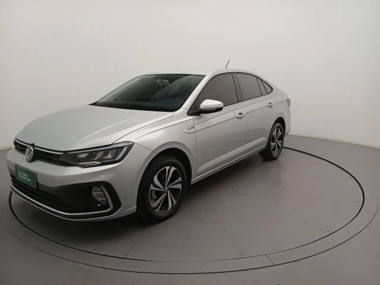 VOLKSWAGEN VIRTUS Usados e Novos - São José Dos Campos, SP