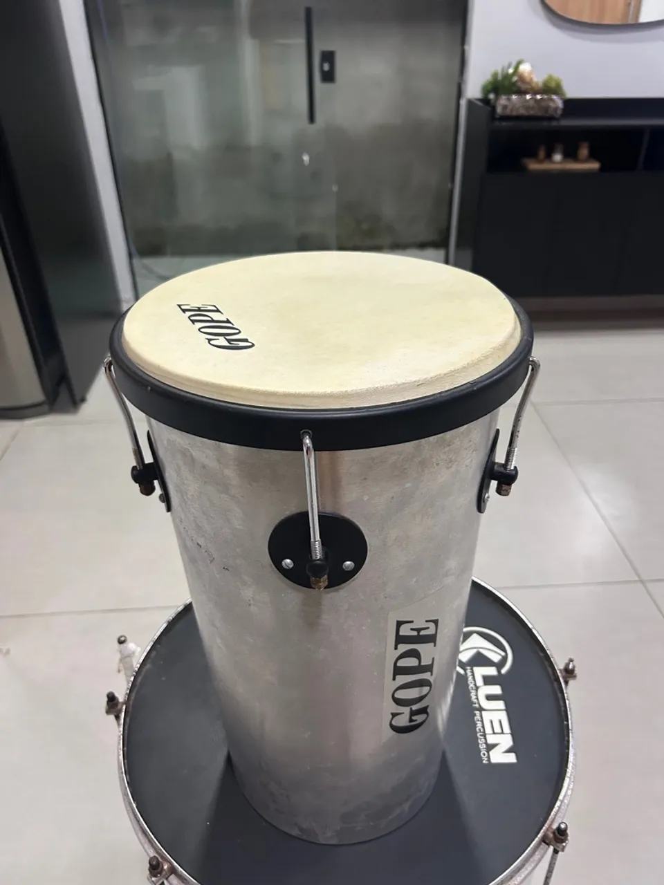 "instrumentos surdo" - Instrumentos musicais no Brasil