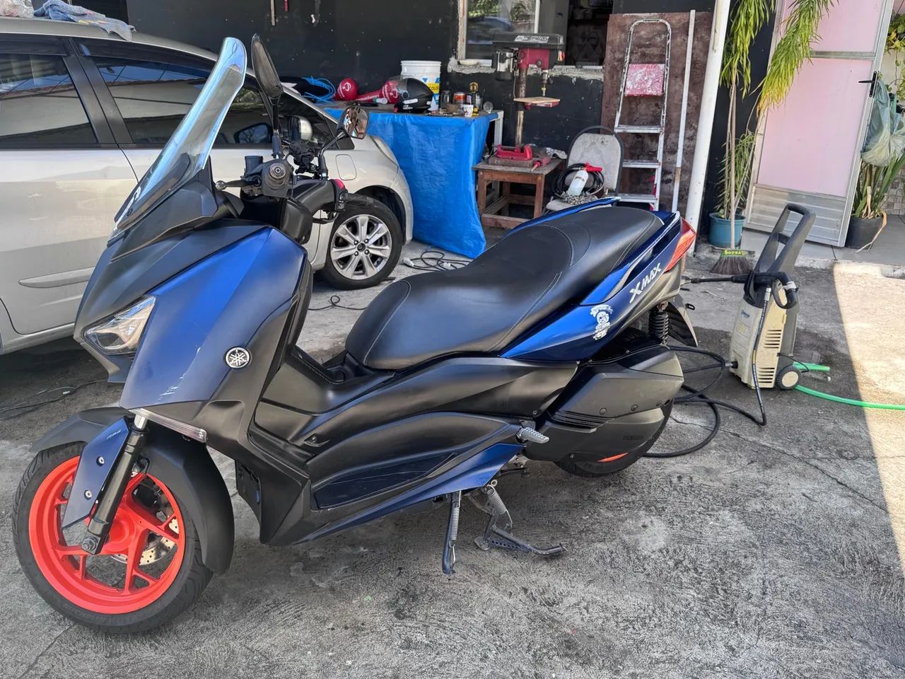 YAMAHA XMAX 250 ABS 2021 - 1371594662 | OLX