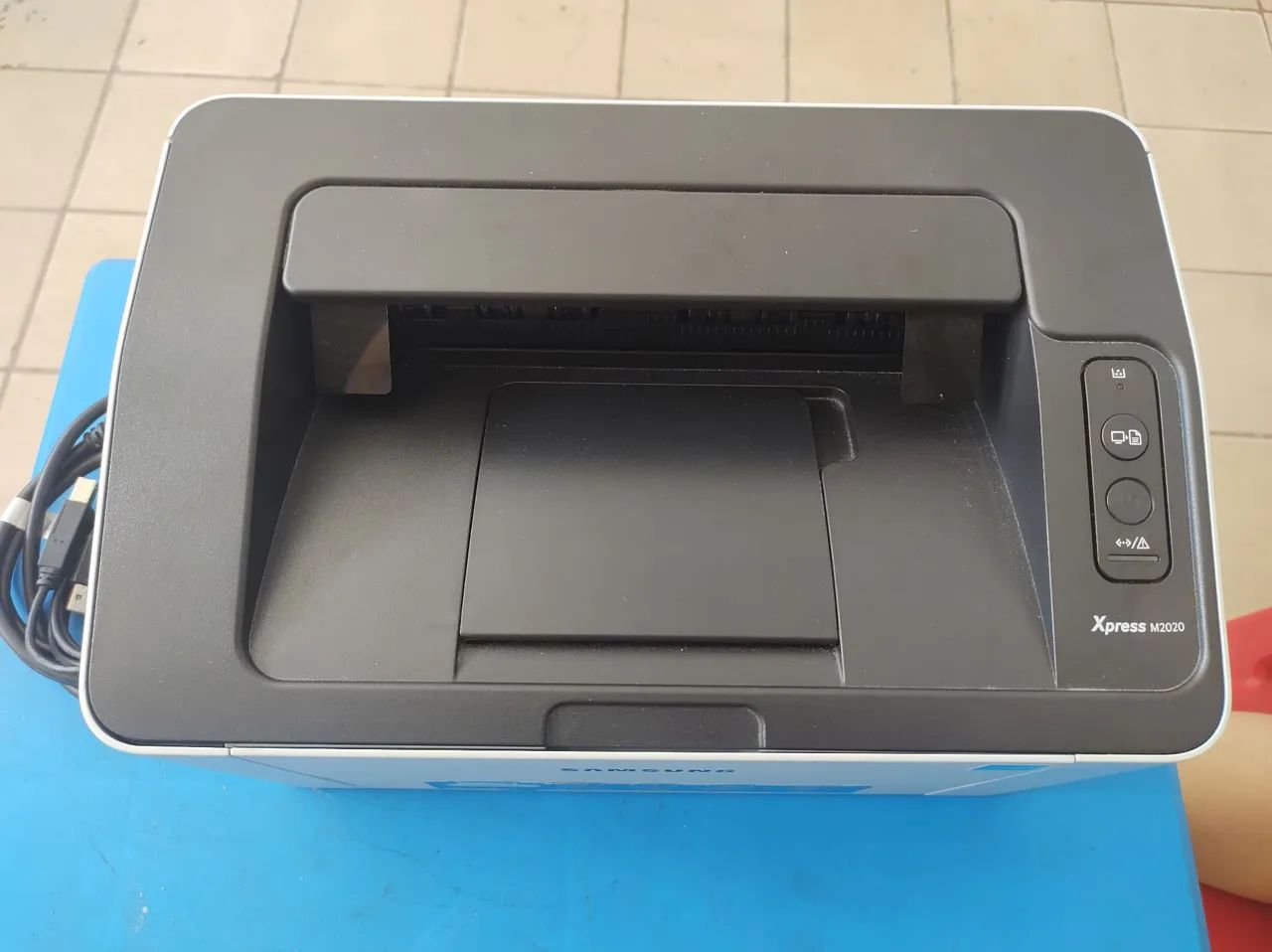 Vendo Impressora Laser Samsung Xpress M2020 (110V) + Transformador 110V p/ 220V - Periféricos e ...