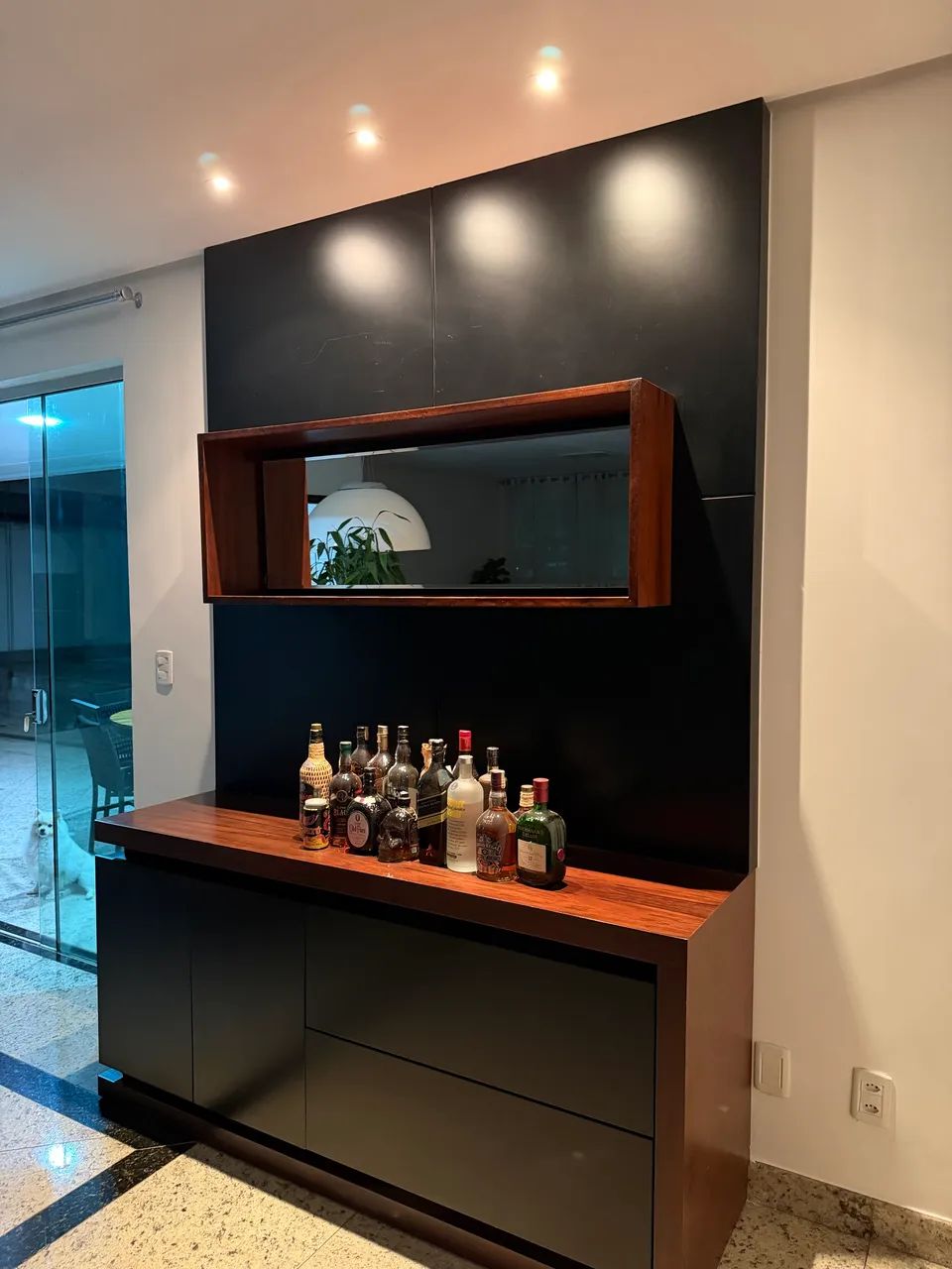 Bar MDF preto espelho e Led - Racks e Painéis - Residencial Granville ...