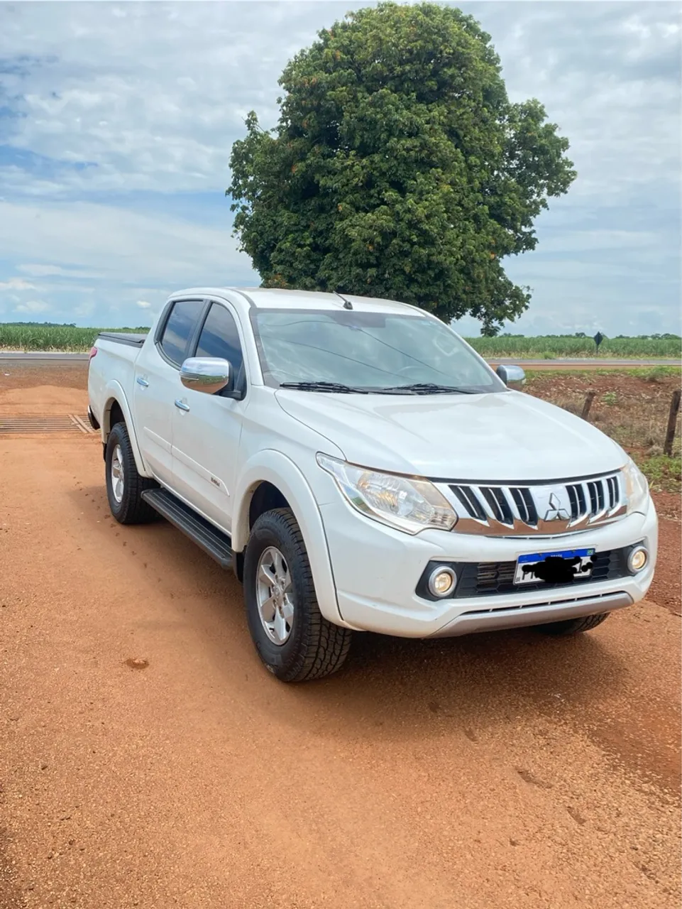 MITSUBISHI L200 2017 Usados e Novos