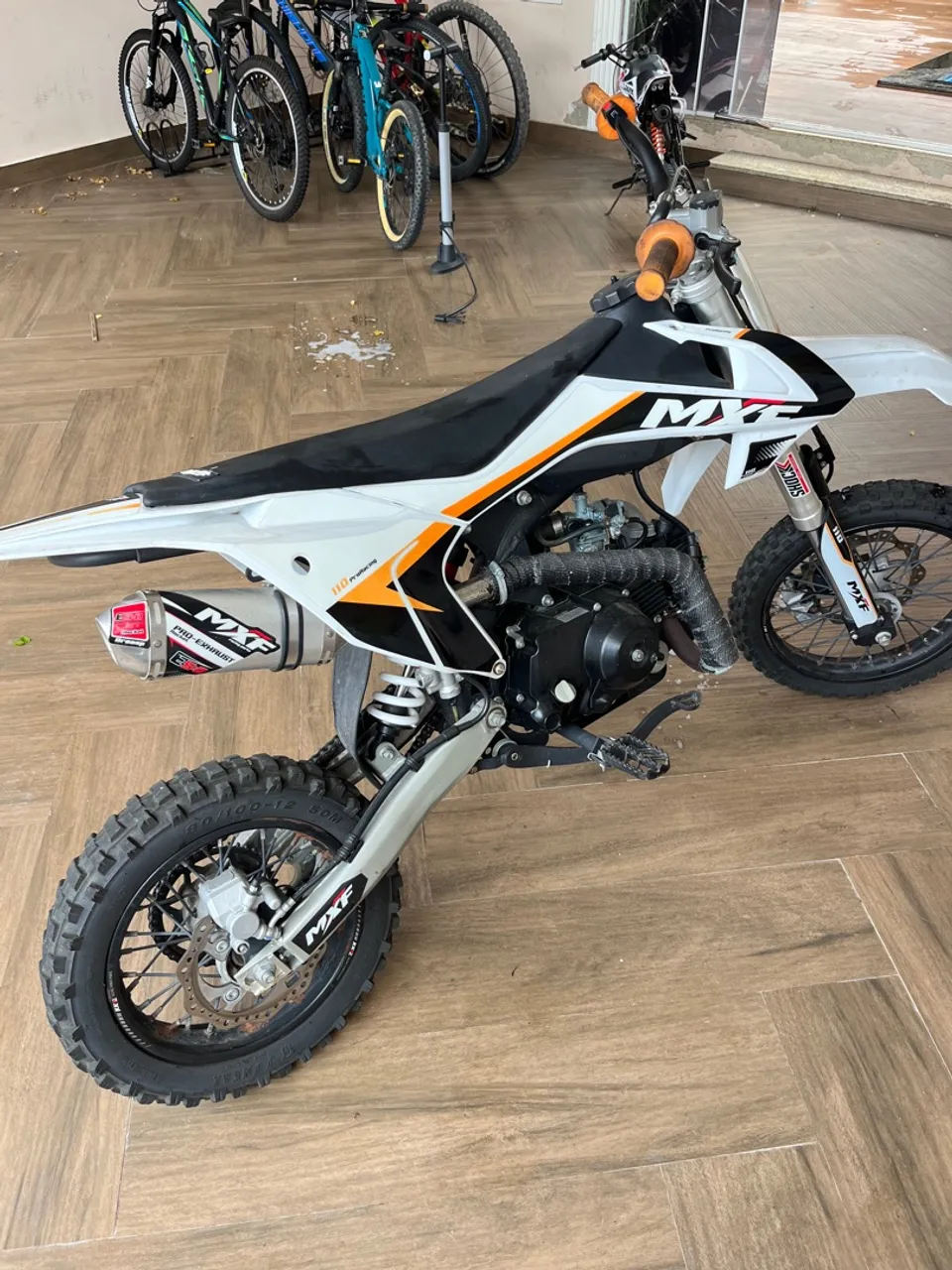 Motos MXF PRO RACING no Brasil