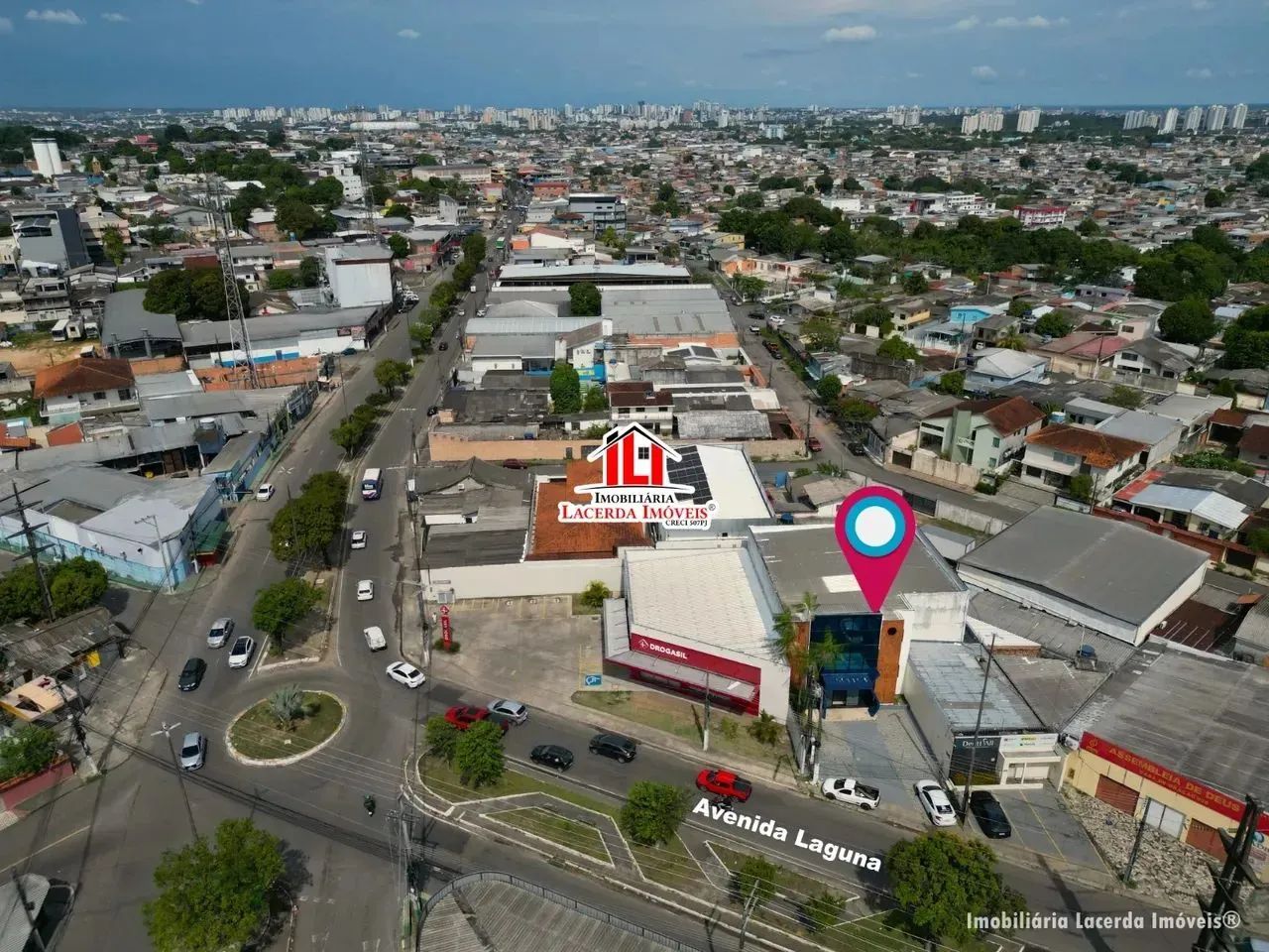 Prédio Comercial no Planalto med 1000m² com térreo + 1 andar/ Tem Poço ...