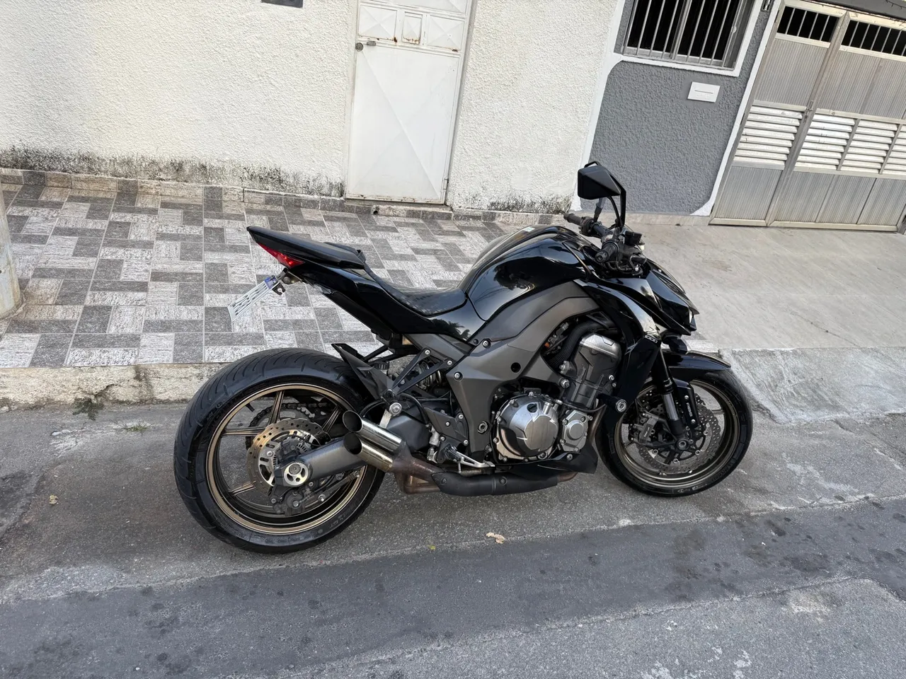 Motos KAWASAKI Z 1000 no Brasil