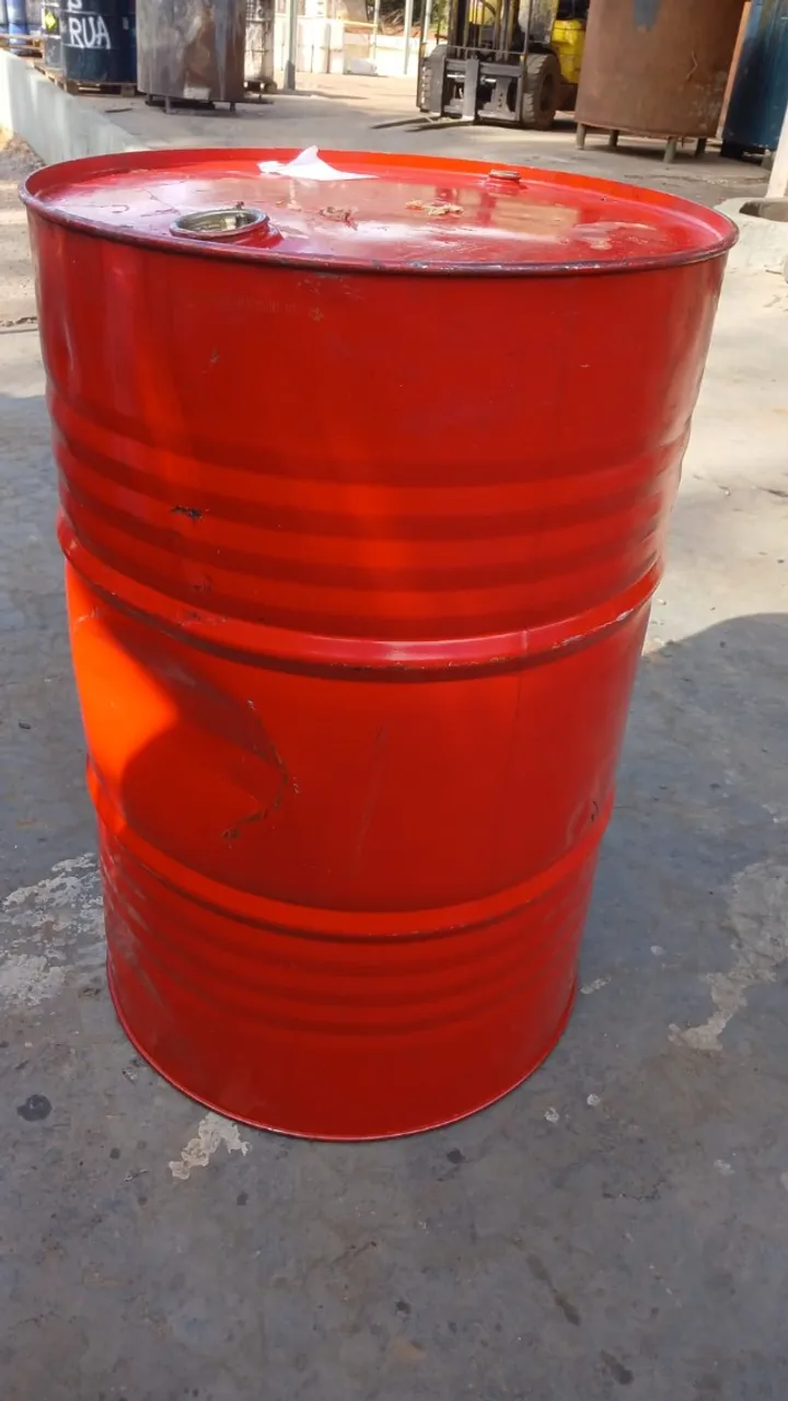 "tambores de 200 litros" no Brasil