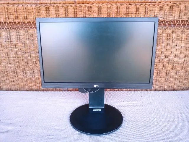 Monitor led 20 polegadas widescreen | +43 anúncios na OLX Brasil