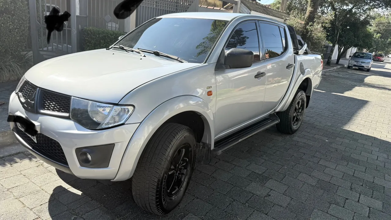 MITSUBISHI L200 2012 Usados e Novos