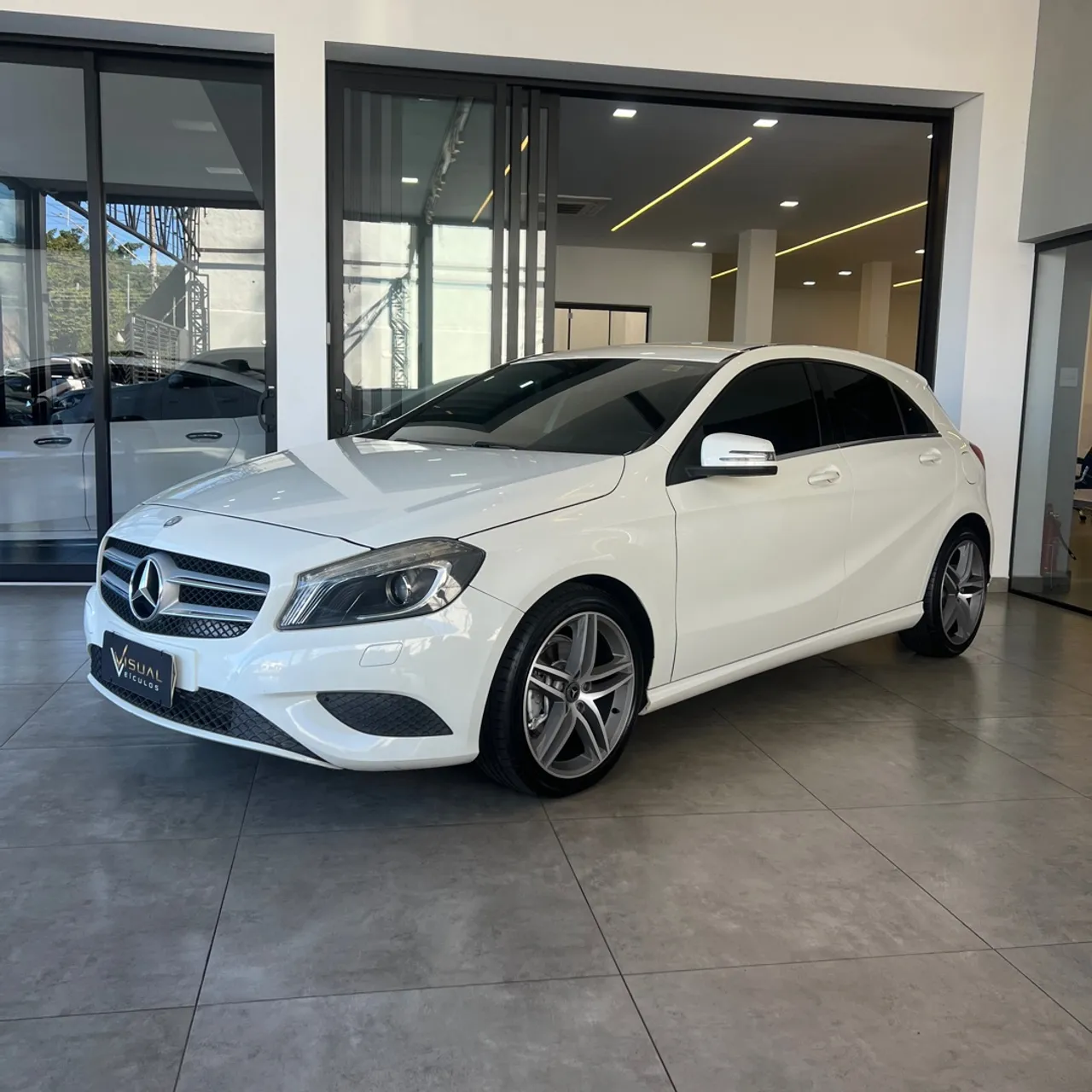 MERCEDES-BENZ A-200 Usados e Novos