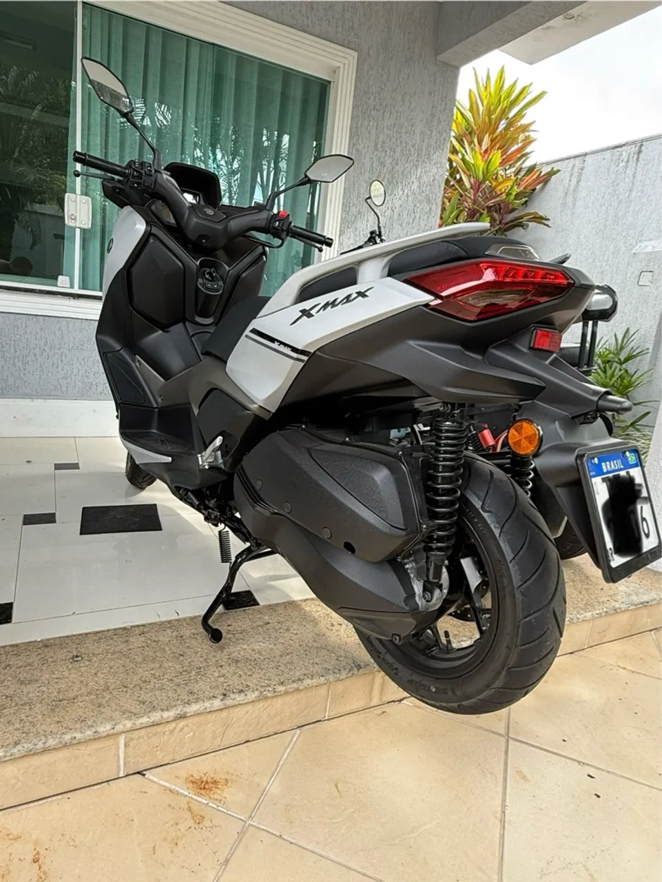 Motos YAMAHA XMAX 2025 no Brasil
