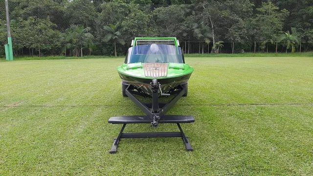 "mini lancha" no Brasil