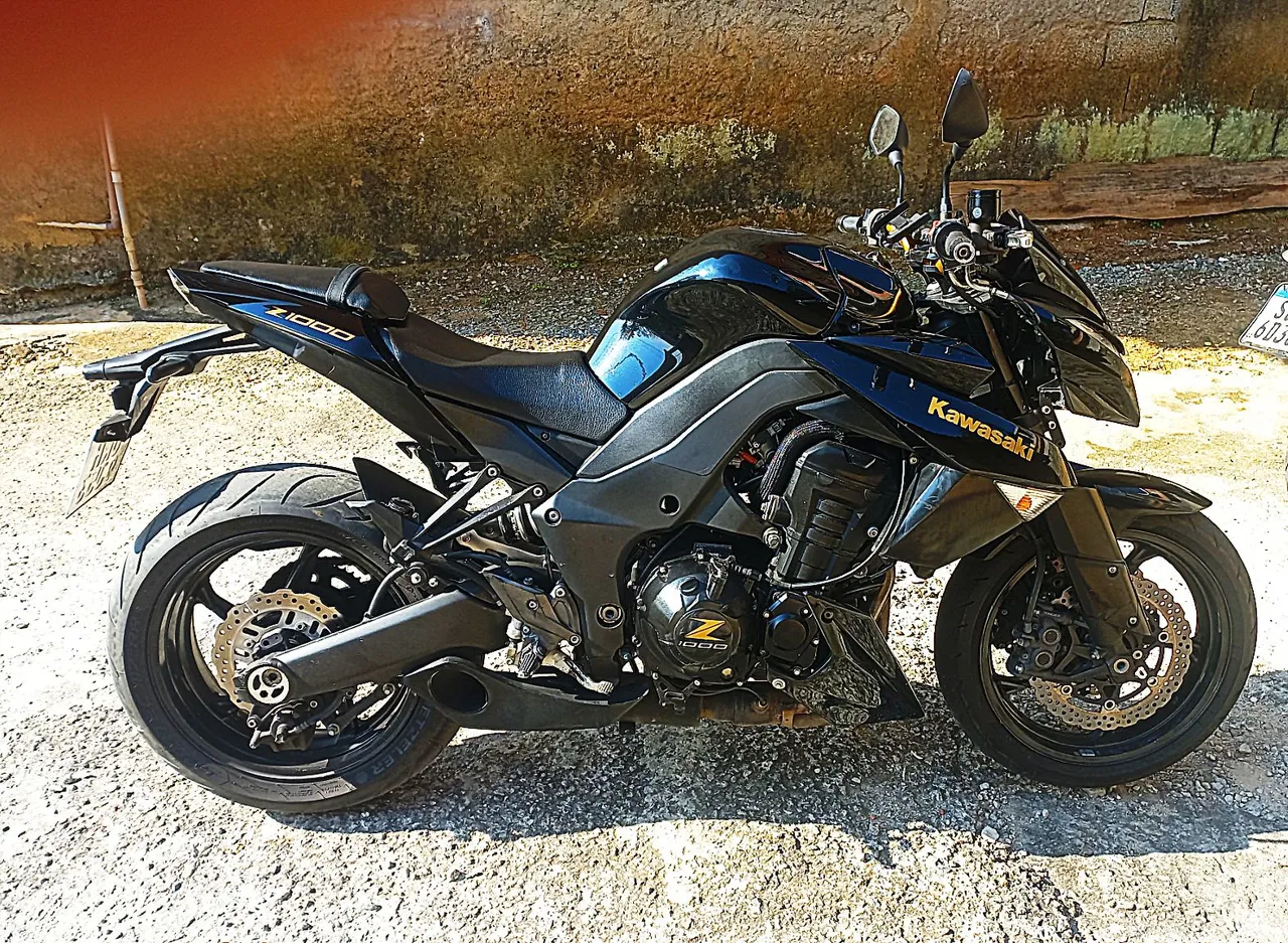 Motos KAWASAKI Z 1000 no Brasil