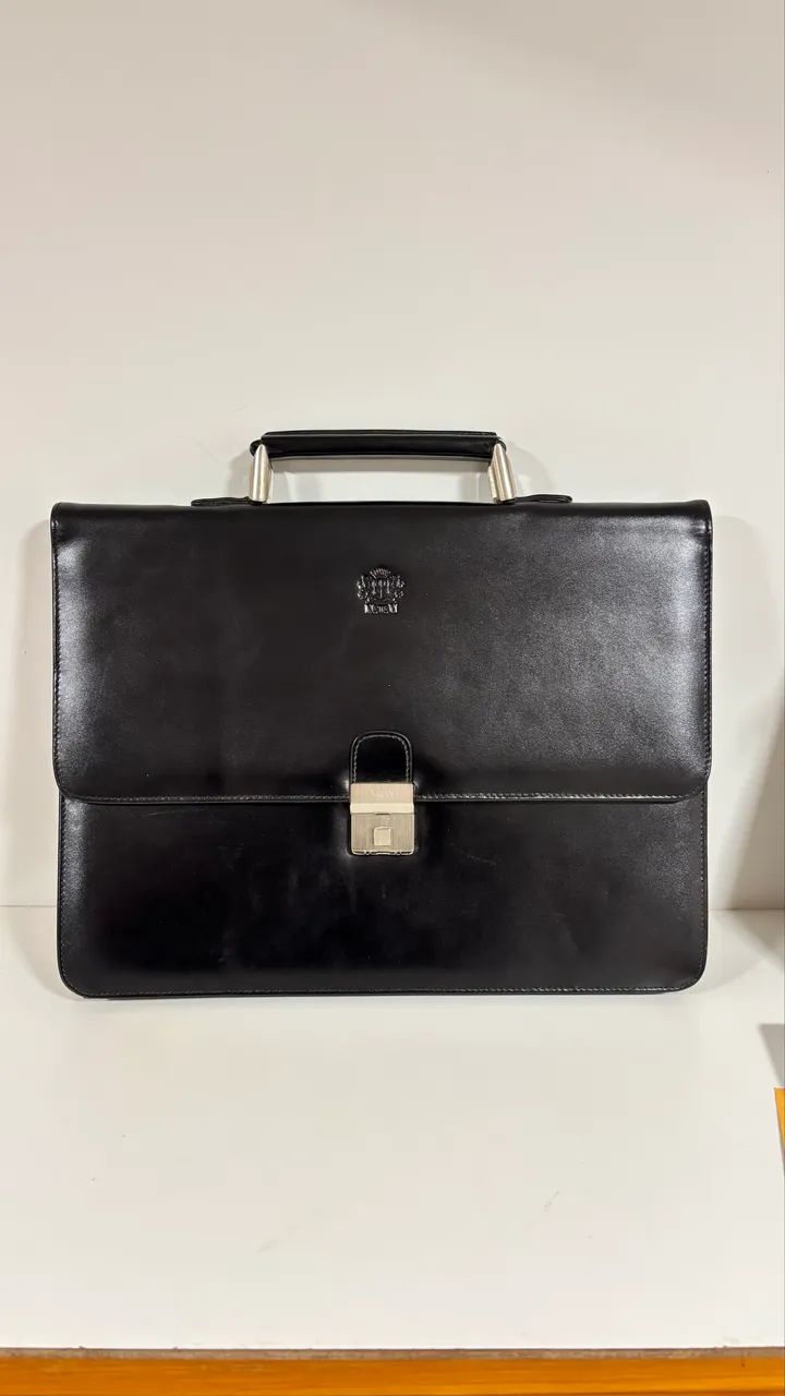 Pasta executiva Natan em couro preto. Nunca foi usada - Móveis de ...
