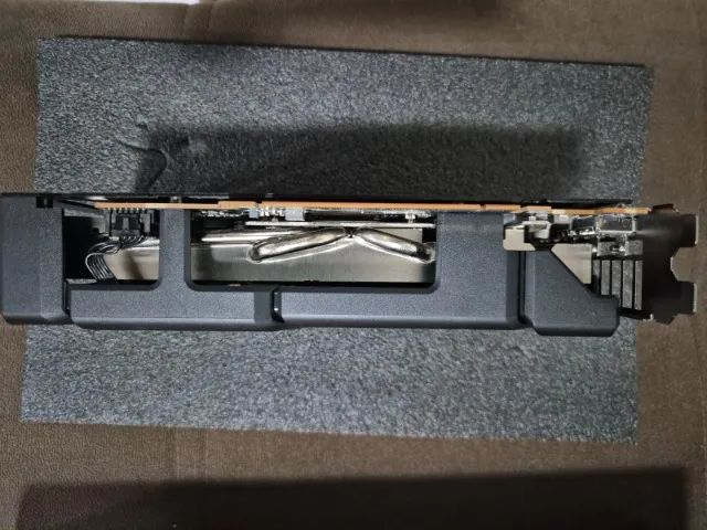 Placa De Vídeo Asus Dual AMD Radeon RX 7600 EVO, 8GB, GDDR6, FSR, Ray ...