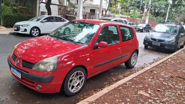 RENAULT CLIO 2005 Usados e Novos