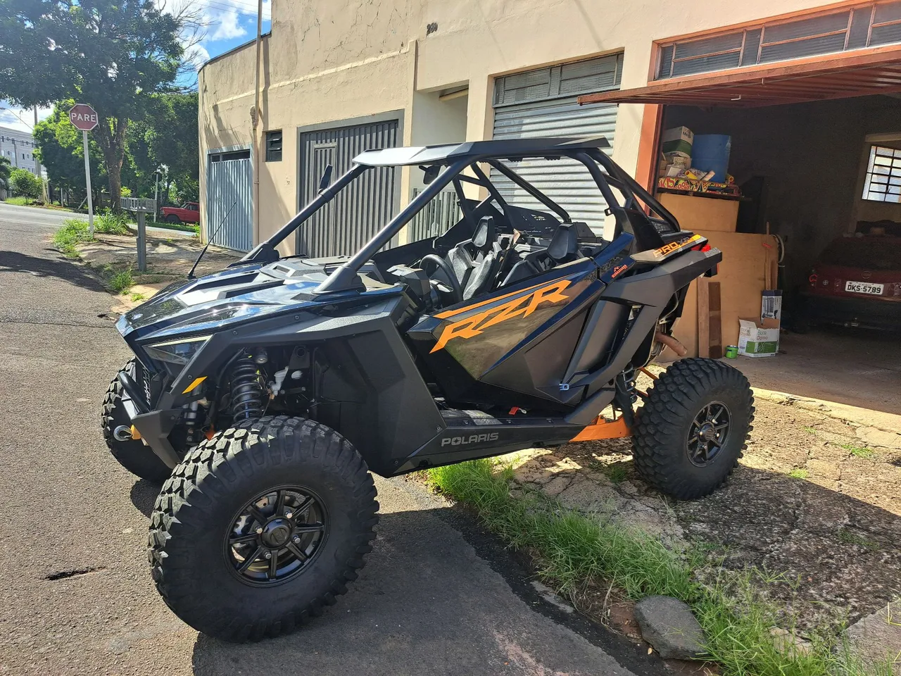 Motos POLARIS RZR no Brasil