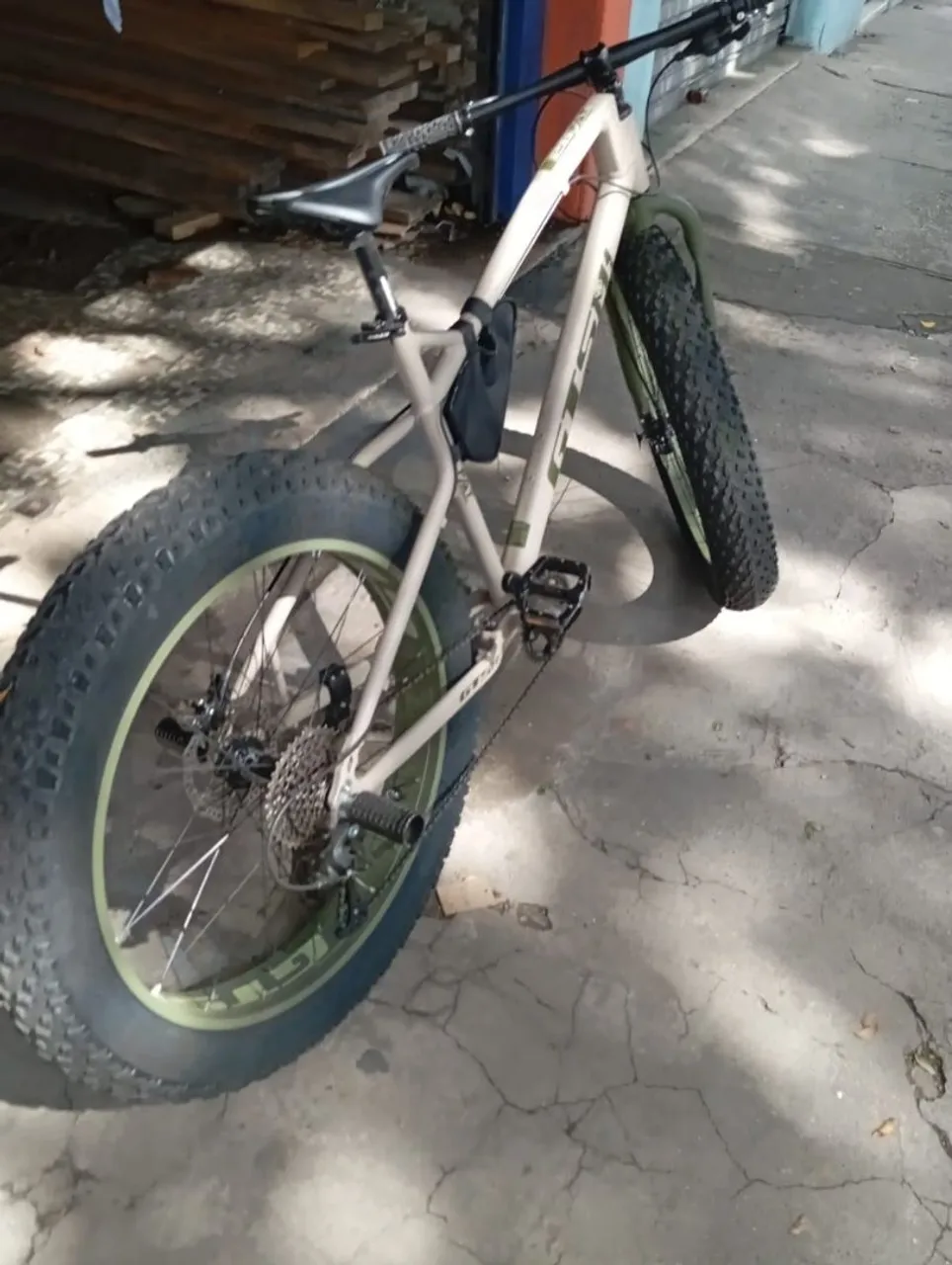 "bicicletas fat bike" - Ciclismo no Brasil