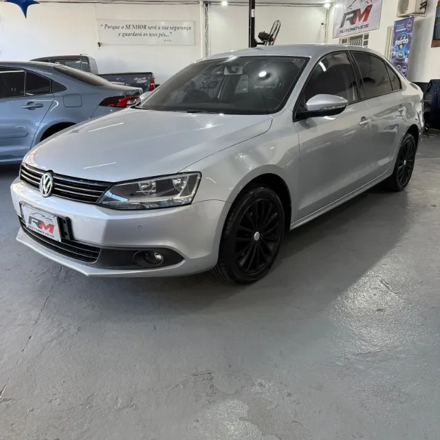 Volkswagen Jetta 2012 Usados e Novos