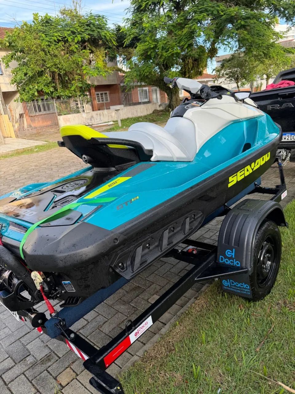 ? JET SKI SEA-DOO À VENDA - ESTADO DE ZERO - Barcos e aeronaves ...
