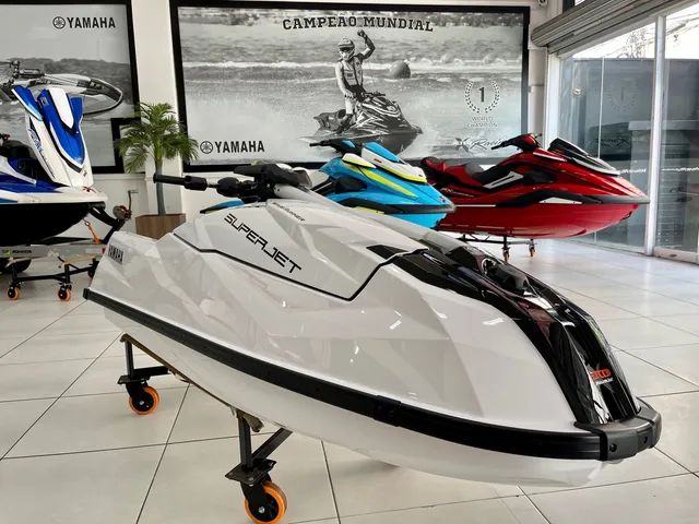 "super jet ski" no Brasil