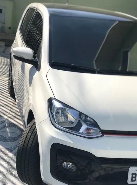 VOLKSWAGEN UP! 2018 Usados e Novos