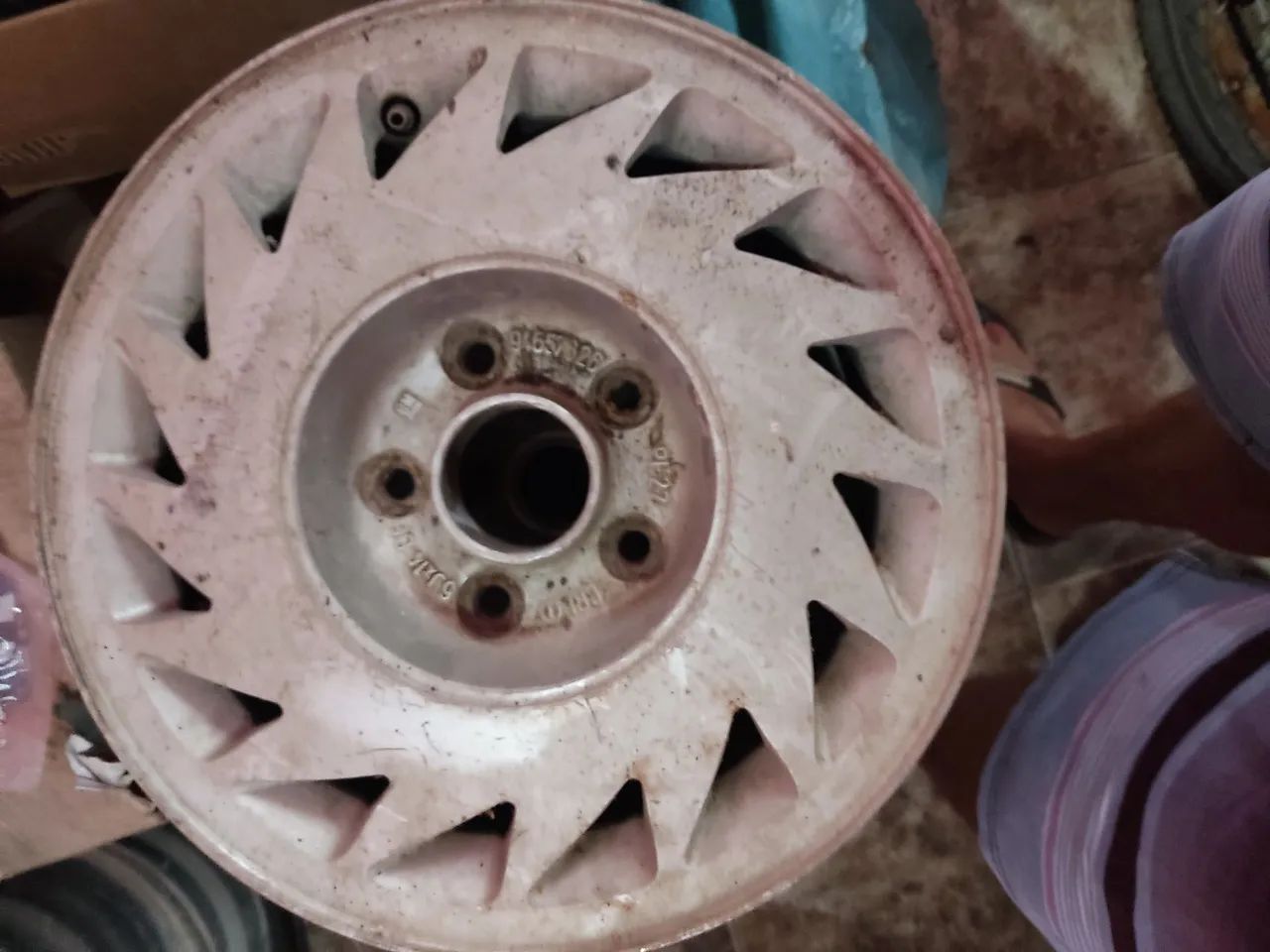 Rodas serrinha 14 polegadas original GM - Carros, vans e utilitários - Eldorado, Contagem ...