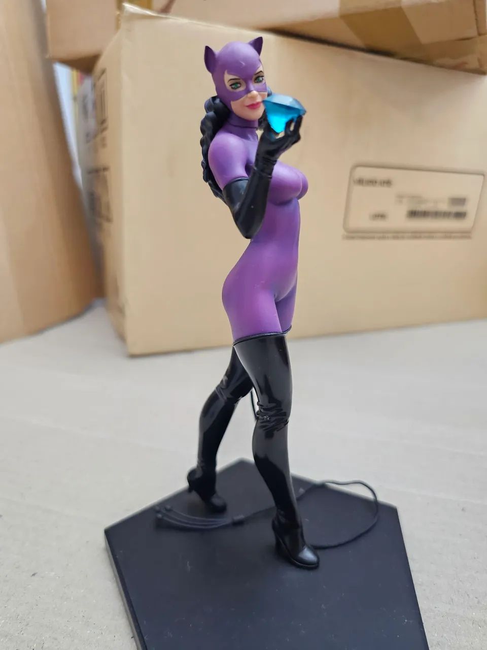 MULHER GATO - IRON STUDIOS - SEM CAIXA - Hobbies e coleções - Tirol ...