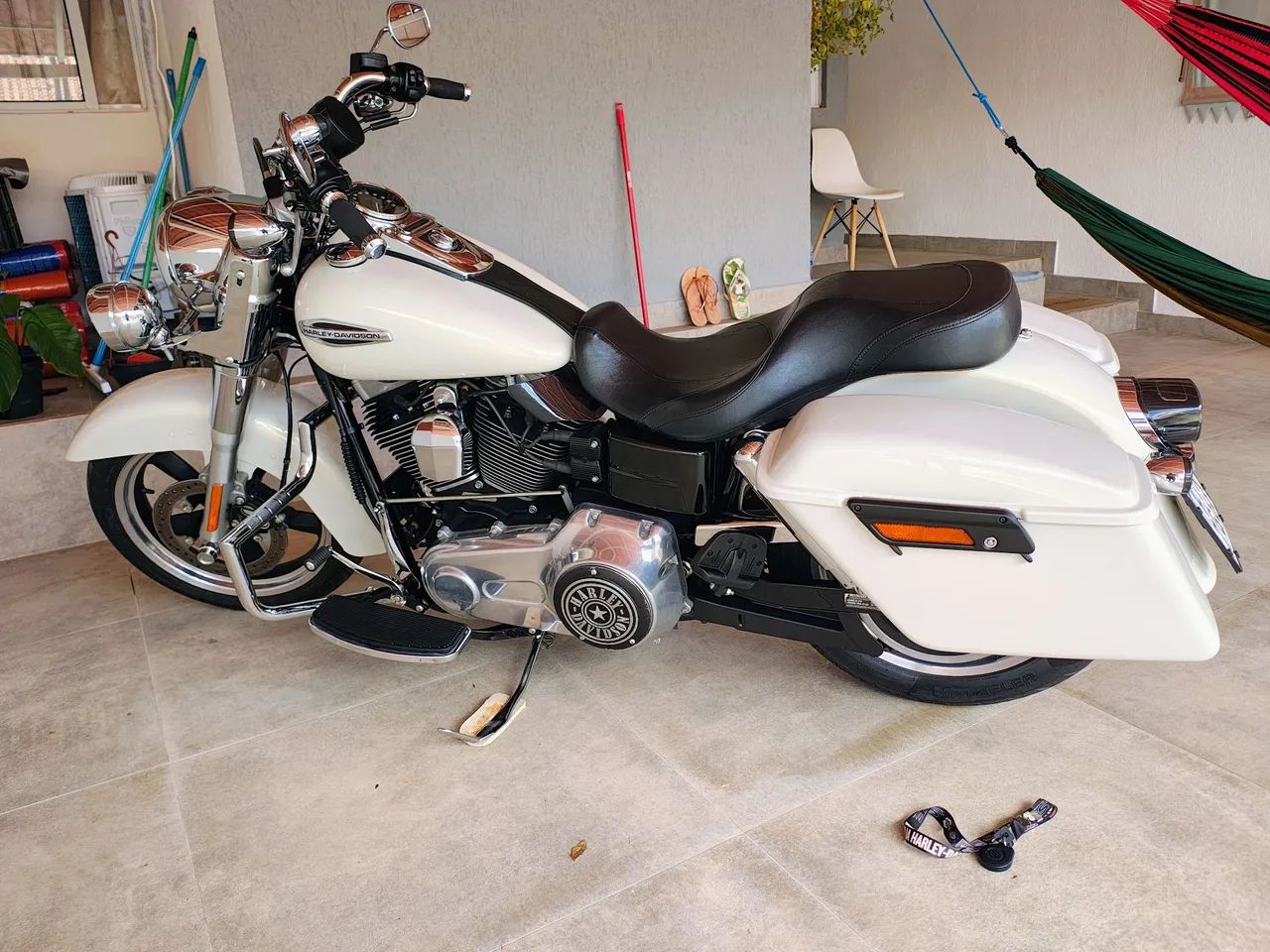 Harley-Davidson FLD 2014 - 1466191515 | OLX
