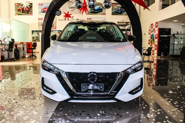 NISSAN SENTRA 2024 Usados e Novos