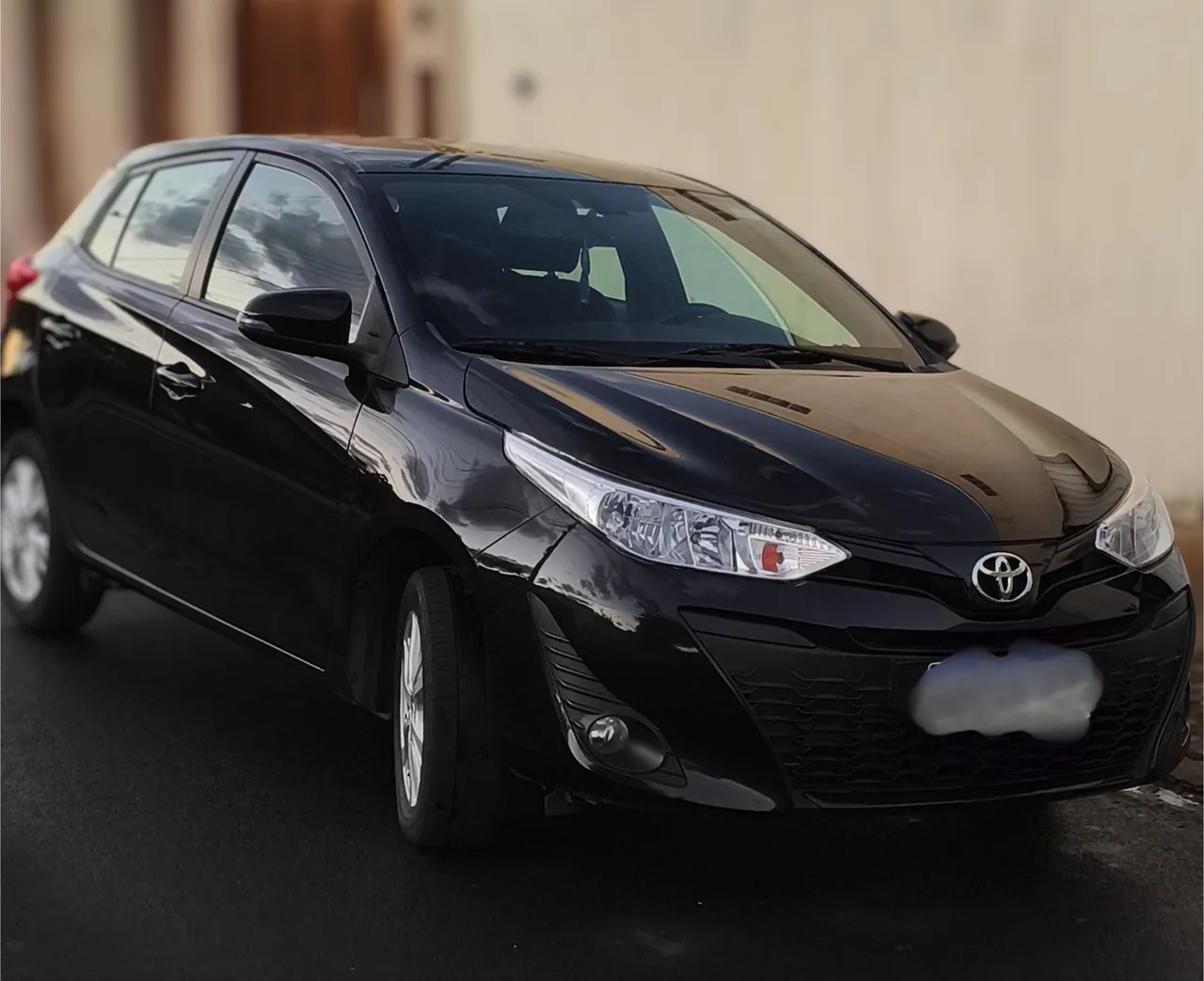 "toyota yaris hatch" - Carros Usados e Novos à venda