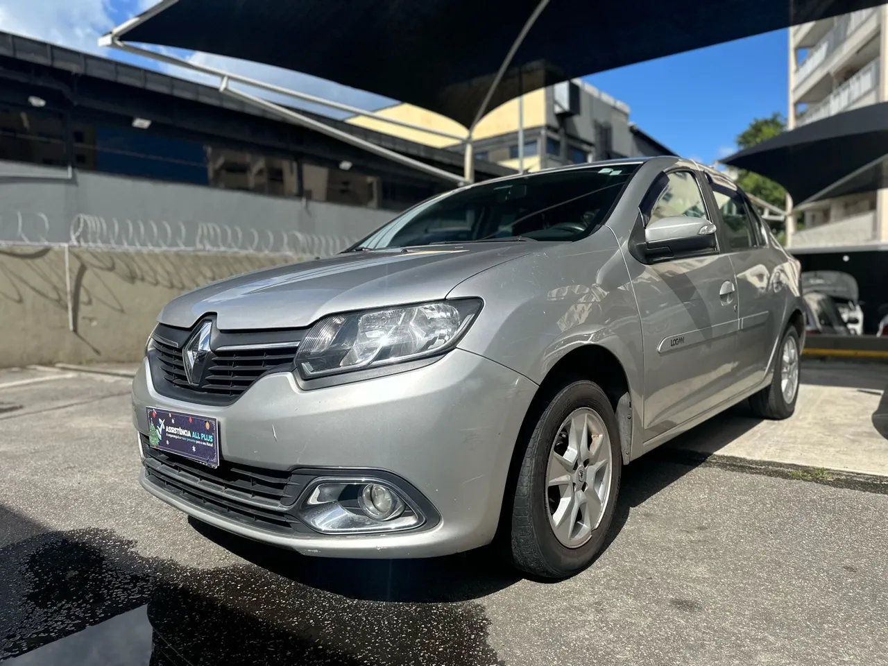 RENAULT LOGAN DYNAMIQUE HI-FLEX 1.6 8V 4P Usados e Novos - Jacarepaguá ...