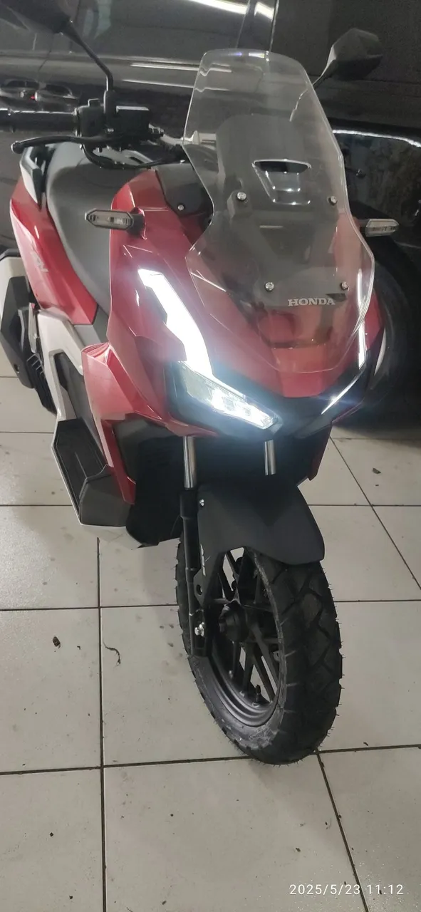 Motos Honda ADV 160 no Brasil