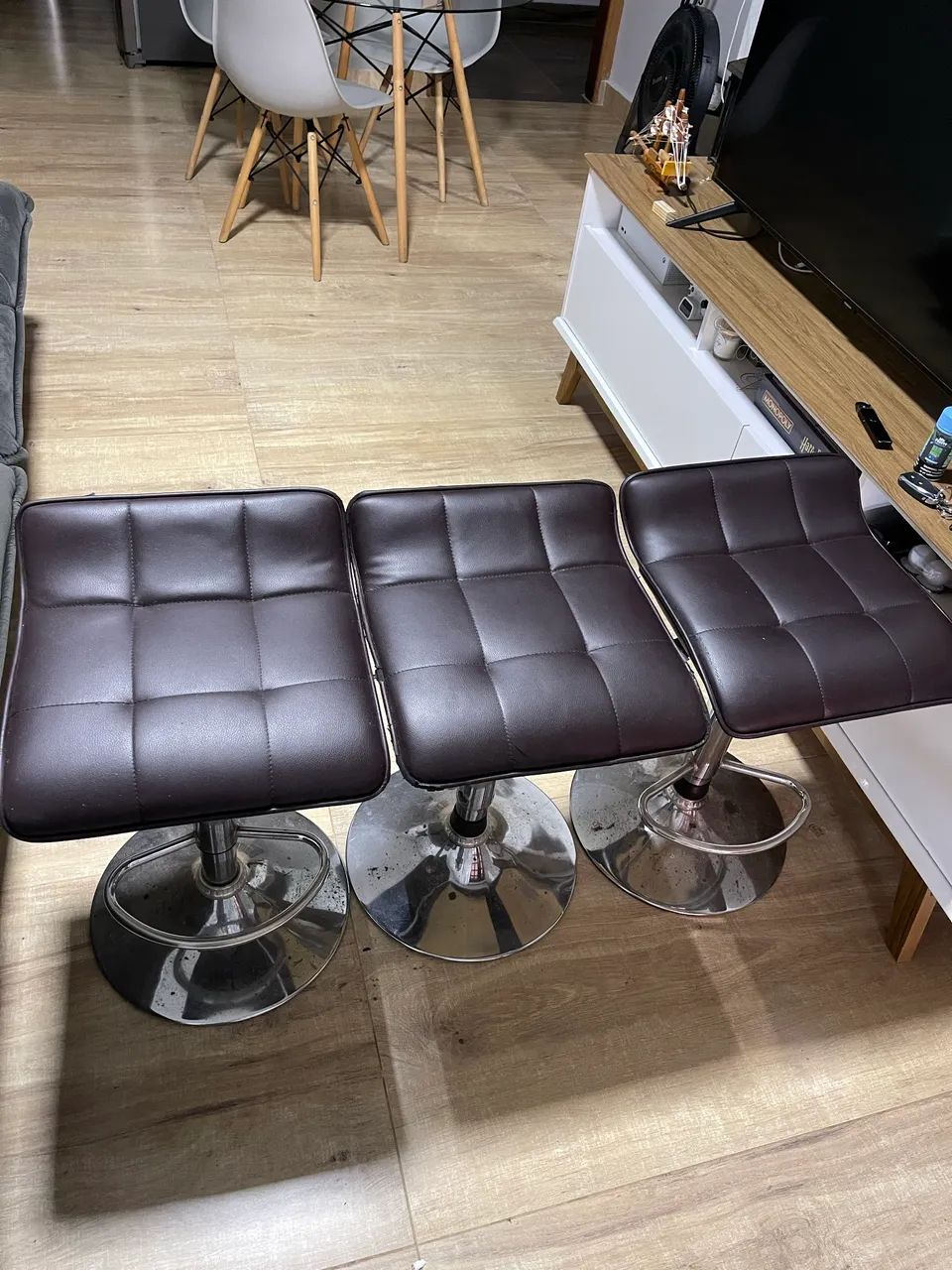 Banqueta - Bancos e Cadeiras - Metropolitana (Núcleo Bandeirante ...