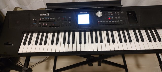 Teclado roland bk5 | +14 anúncios na OLX Brasil
